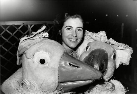 Actress Betsy Brantley Playing Mother Goose Editorial Stock Photo ...