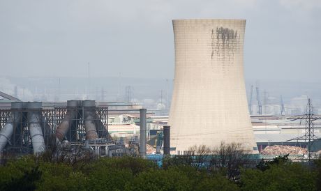 Cooling tower and Chimney stack demolished at Wilton International near ...