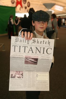 Boy Period Costume Handing Out Memorial Editorial Stock Photo - Stock ...