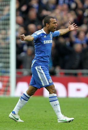 Chelsea v Liverpool, FA Cup final match, Wembley Stadium, London ...