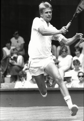 Tennis Player Andrew Castle Action Wimbledon Editorial Stock Photo ...