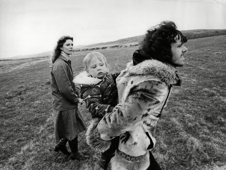 Folk Singer Donovan His Girlfriend Enid Editorial Stock Photo - Stock ...