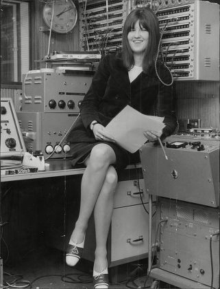 Tv Presenter Cathy Mcgowan Recording Session Editorial Stock Photo ...