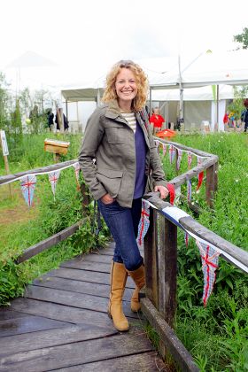 Bbc Springwatch Presenter Kate Humble Editorial Stock Photo - Stock ...