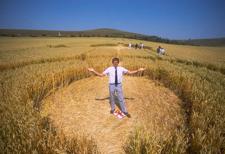 Colin Andrews Researcher On Mysterious Phenomenon Editorial Stock Photo ...