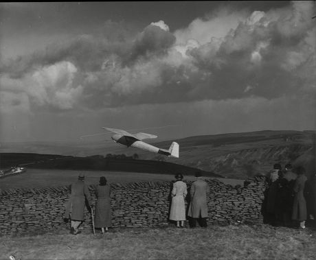 Slingsby Type 6 Kirby Kite Flight Editorial Stock Photo - Stock Image ...