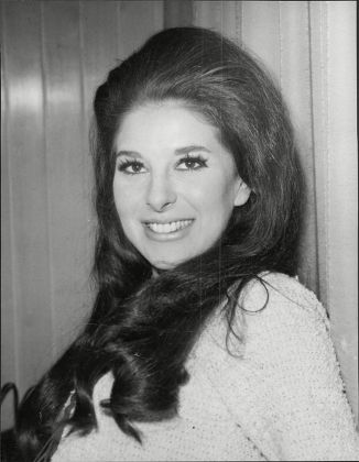 54 Bobbie gentry Stock Pictures, Editorial Images and Stock Photos ...