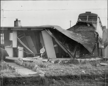 500 Hospital from the 1940s Stock Pictures, Editorial Images and Stock ...