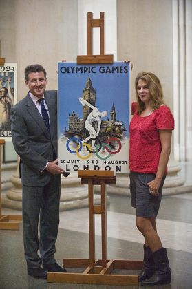 Seb Coe Tracey Emin Gathering Tate Editorial Stock Photo - Stock Image ...