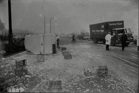 Road Accident On Watford Way Involving Editorial Stock Photo - Stock ...
