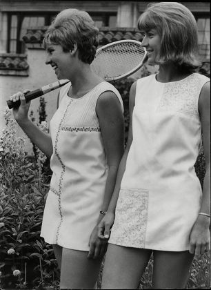 12 1960s tennis fashions Stock Pictures, Editorial Images and Stock ...