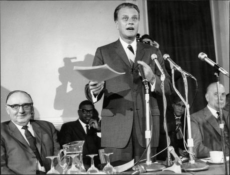 American Evangelist Billy Graham Speaks Conference Editorial Stock ...