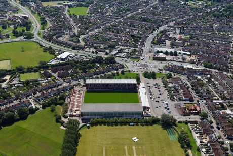 500 Aerial views of ground Stock Pictures, Editorial Images and Stock ...