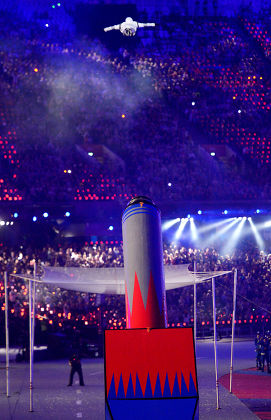 47 Cannon stunt Stock Pictures, Editorial Images and Stock Photos ...