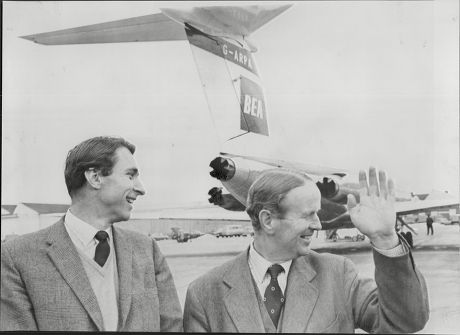 Group Captain John Cunningham Right Group Editorial Stock Photo - Stock ...
