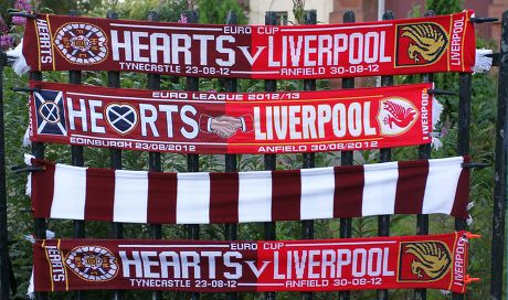 250 Footballers hearts Stock Pictures, Editorial Images and Stock ...