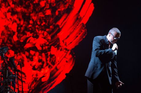 George Michael in concert, Symphonica Tour, at Palais Garnier, Paris ...