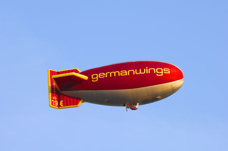 92 Blimp aircraft Stock Pictures, Editorial Images and Stock Photos ...