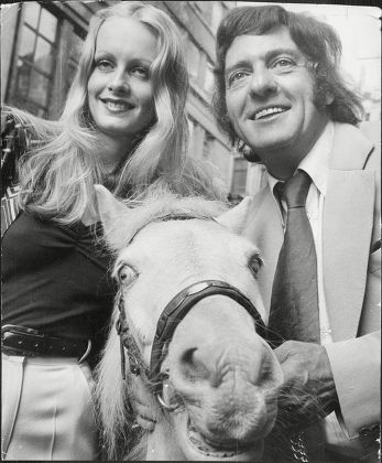 Harry H Corbett Twiggy Photocall Pantomime Editorial Stock Photo ...