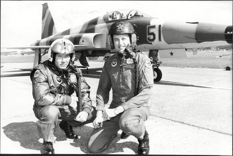 63 Pilots posing Stock Pictures, Editorial Images and Stock Photos ...