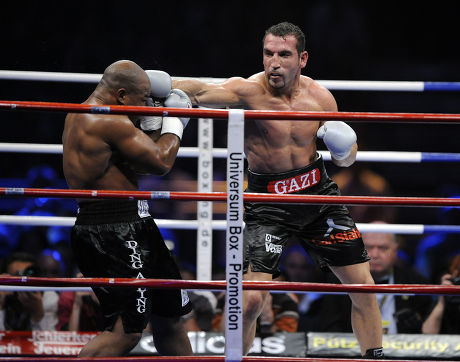 Boxing Darnell Wilson Usa Left Versus Editorial Stock Photo - Stock ...