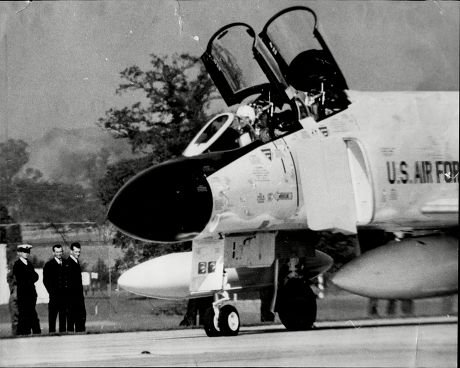 2 Long range supersonic jet interceptor Stock Pictures, Editorial ...