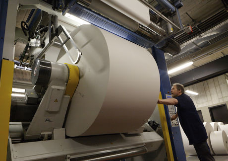 24 Newspaper production process Stock Pictures, Editorial Images and ...