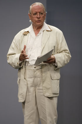 2 Stockhausen kurse Stock Pictures, Editorial Images and Stock Photos ...