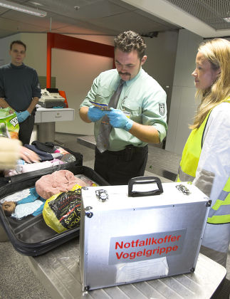 60 Customs supervision Stock Pictures, Editorial Images and Stock ...