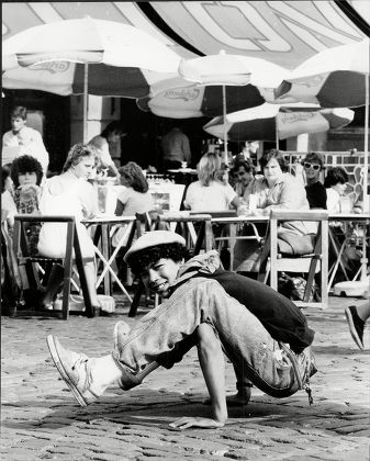 Break Dancers Dancing Covent Garden London Editorial Stock Photo ...