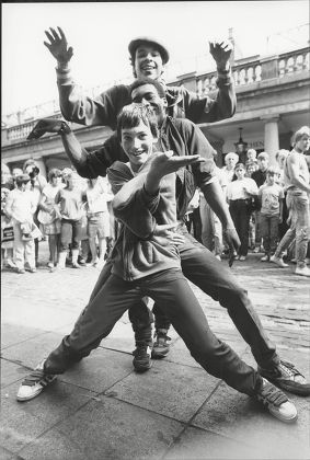 Break Dancers Dancing Covent Garden London Editorial Stock Photo ...