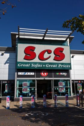 Scs Retail Store Staples Corner Shopping Editorial Stock Photo - Stock ...