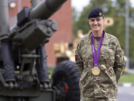 23 32 regiment royal artillery Stock Pictures, Editorial Images and ...