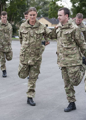 23 32 regiment royal artillery Stockbilder, redaktionelle Bilder und ...