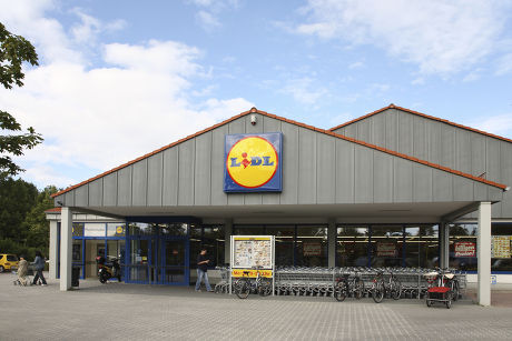24 Lidl emblem Stock Pictures, Editorial Images and Stock Photos ...