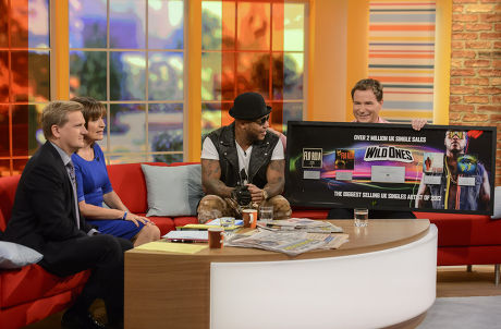 'Daybreak' TV Programme, London, Britain - 26 Sep 2012 Stock Pictures ...