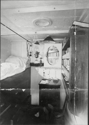Polar Explorer Ernest Shackletons Quest Expedition Editorial Stock ...