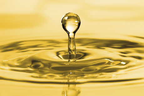 52 Golden liquid Stock Pictures, Editorial Images and Stock Photos ...