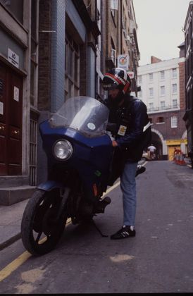 64 Dispatch rider Stock Pictures, Editorial Images and Stock Photos ...