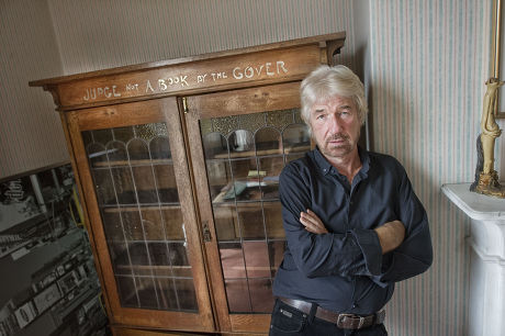 250 Willy russell Stock Pictures, Editorial Images and Stock Photos ...