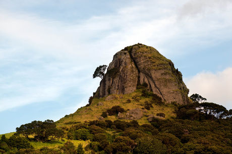 St Pauls Rock Dusk Whangaroa Harbor Editorial Stock Photo - Stock Image ...
