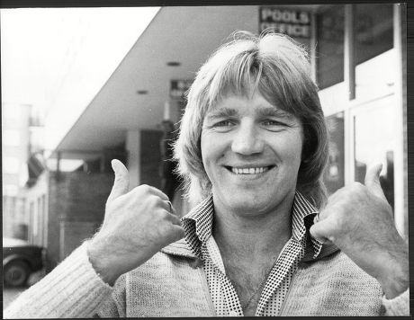 Footballer Tony Currie On His Way Editorial Stock Photo - Stock Image ...