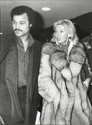 Lightheavyweight Boxing Champion Boxer John Conteh Editorial Stock ...