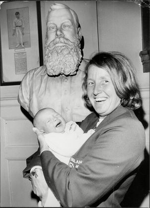 Woman Cricketer Rachael Heyhoe Flint Son Editorial Stock Photo - Stock ...