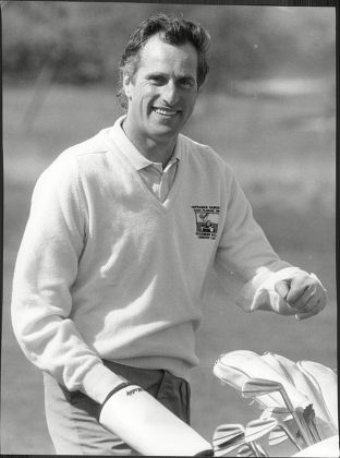 obituary - former england goalkeeper ray clemence Stock Photos ...