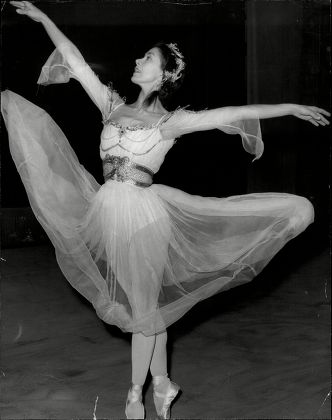 2,000 1950s ballet Stock Pictures, Editorial Images and Stock Photos ...