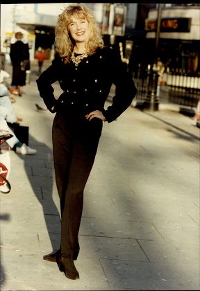 42 Helen hobson Stock Pictures, Editorial Images and Stock Photos ...