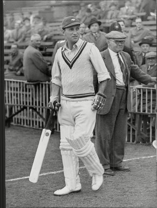 England Cricketer Sir Len Hutton England Editorial Stock Photo - Stock ...