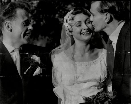 Wedding Athletes Derek Ibbotson Madeline Wooller Redaktionelles ...