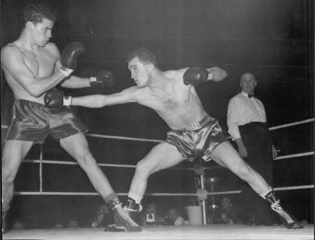 2,000 1950s boxers Stock Pictures, Editorial Images and Stock Photos ...